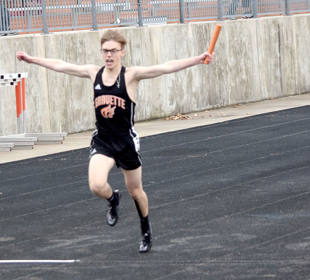 Running event attracts local track teams
