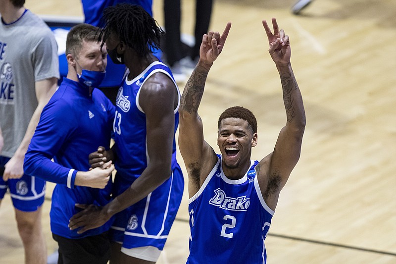 Drake beats Wichita State, 1st NCAA tourney win in 50 years | Hot ...