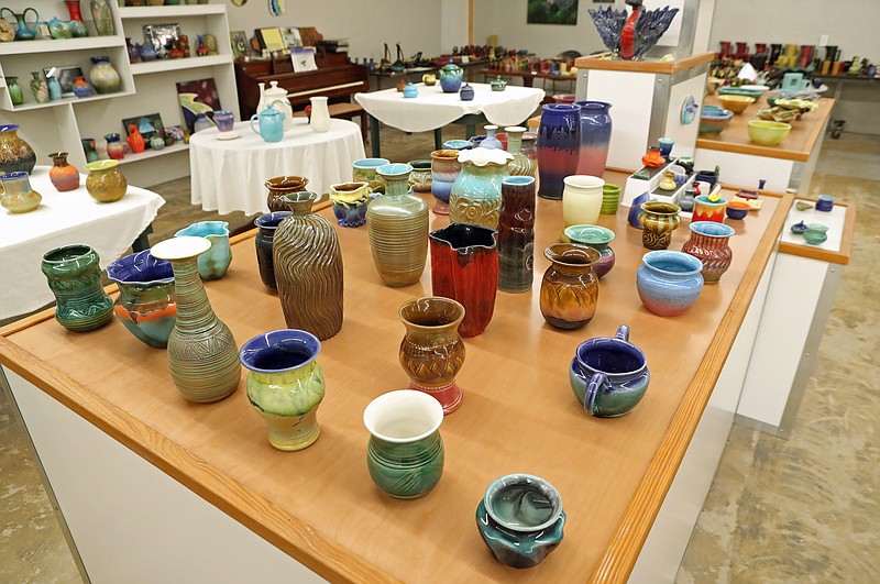 'Melody in glaze': Dryden Pottery to celebrate 75 years | Hot Springs ...