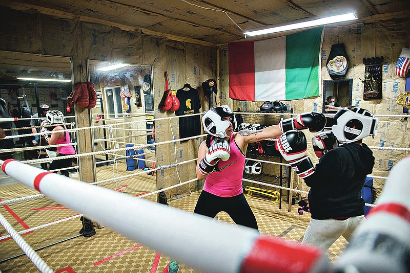 Enthusiast opens boxing club in his garage | The Arkansas Democrat ...