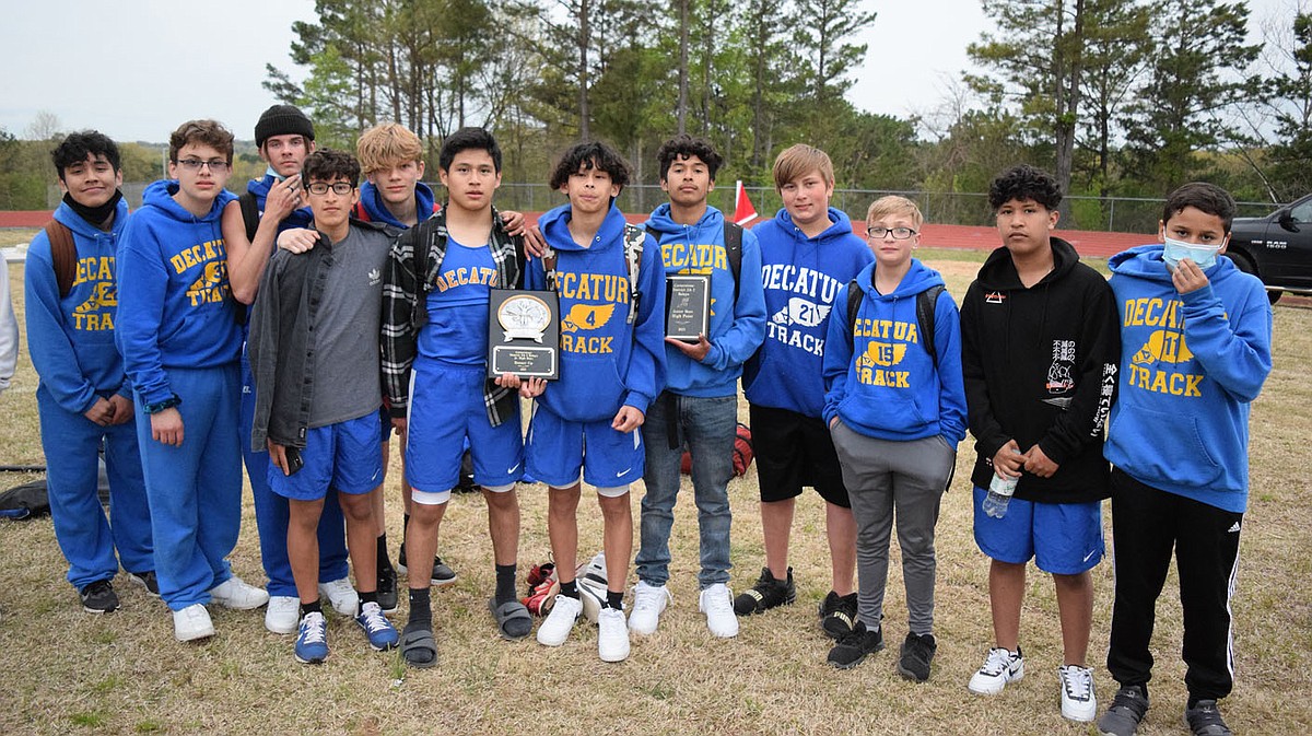 Decatur takes second in junior high meet | Westside Eagle Observer