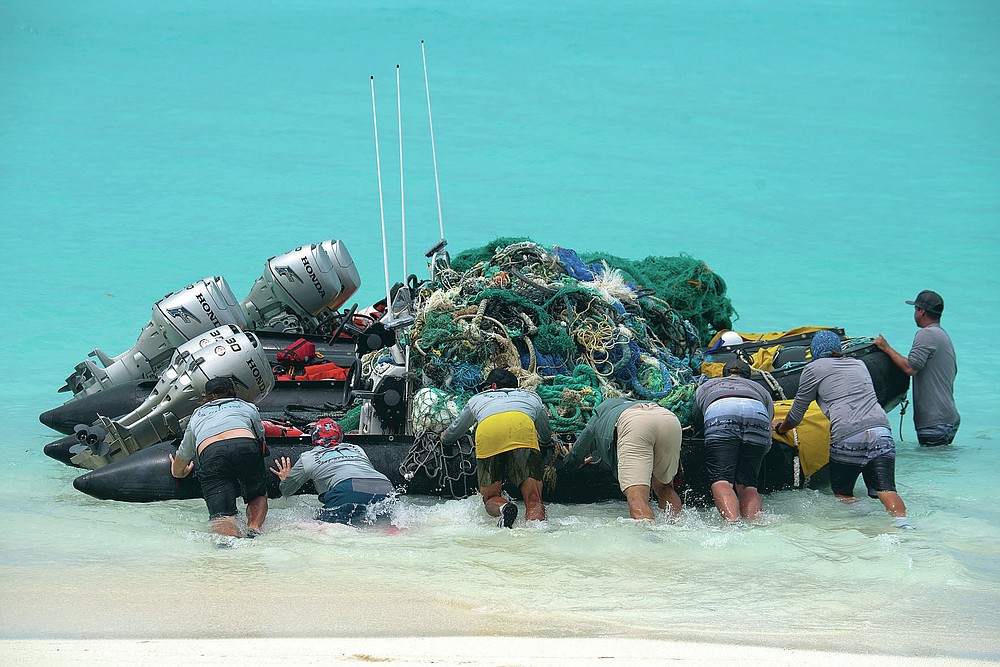 Expedition hauls tons of plastic out of remote Hawaii atolls