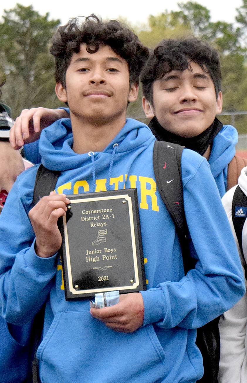 Decatur's Ruiz earns award | Westside Eagle Observer