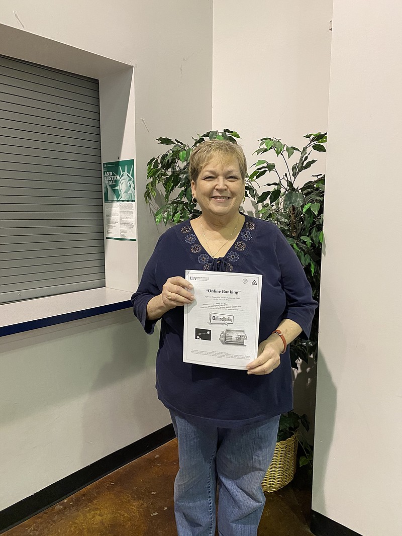 Club News: Banking talk of Heart-N-Hands | Northwest Arkansas Democrat ...