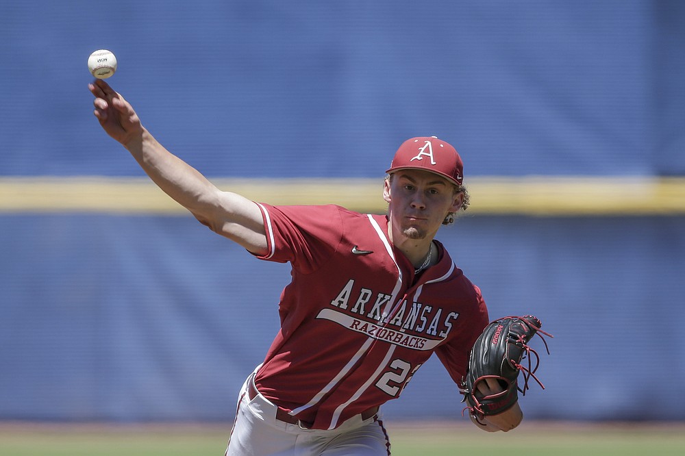 Hogs top Vols for 1st SEC title