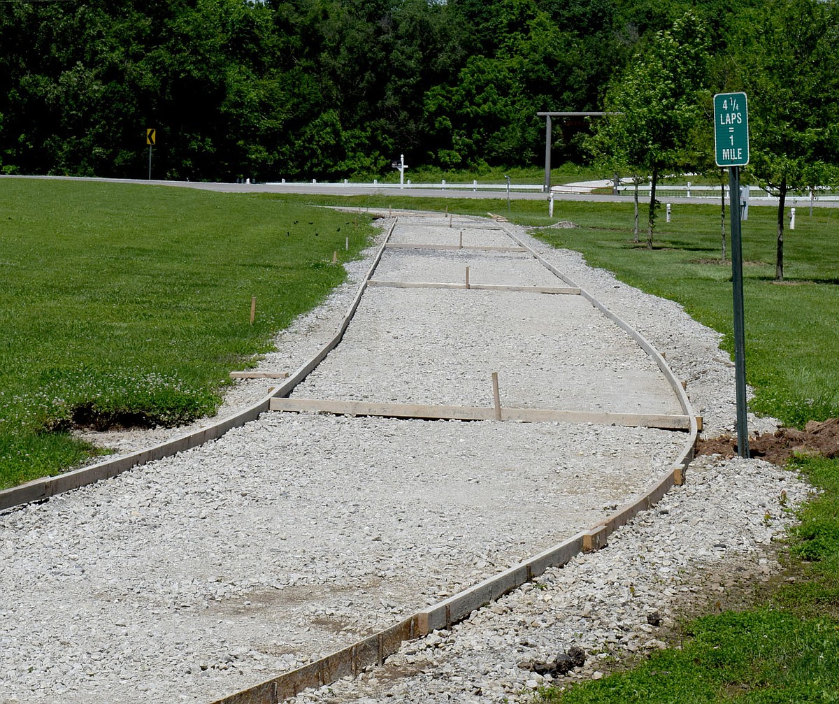 Decatur council OKs first step in addition to walking trail | Westside ...