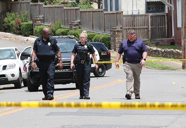 WATCH: Early afternoon shooting on Spring injures one man | Hot Springs ...