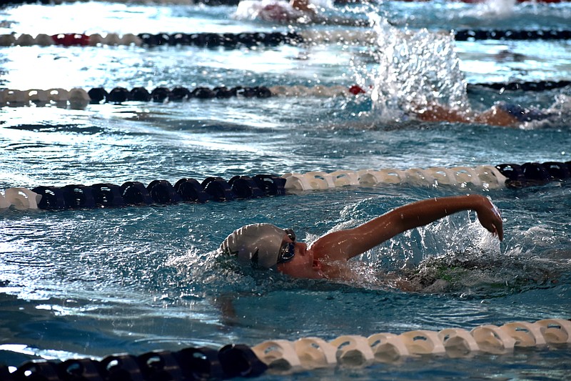 Aquatic Center hosts contest