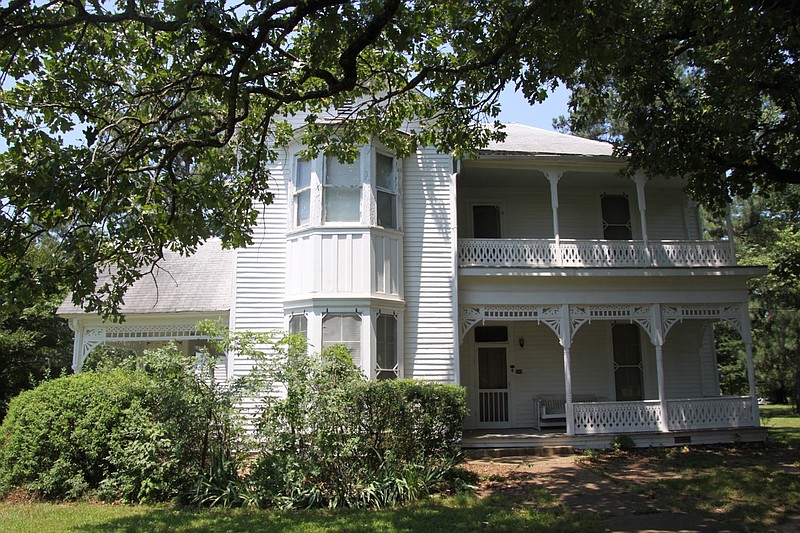 Preserving the past: Terry Shipman works to restore his old, old house ...