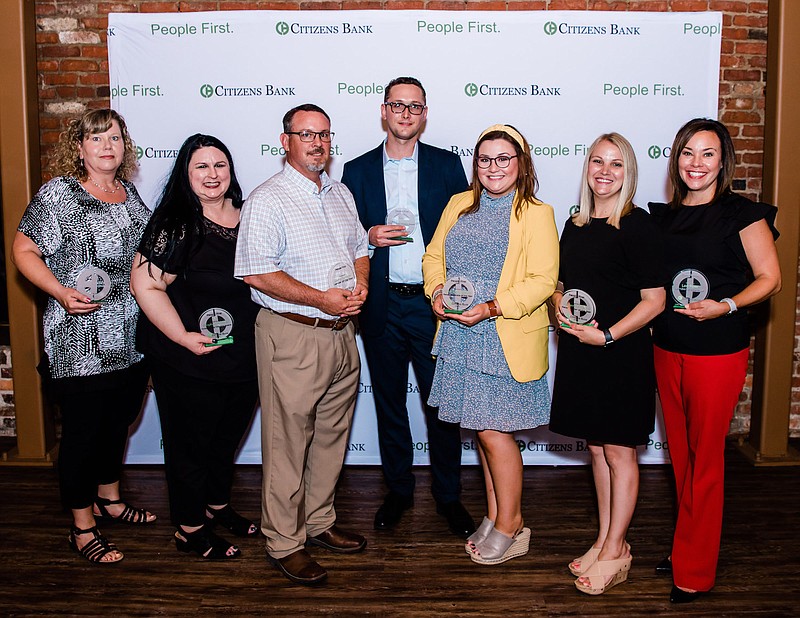 Lori Ross's Instagram, Twitter & Facebook on IDCrawl