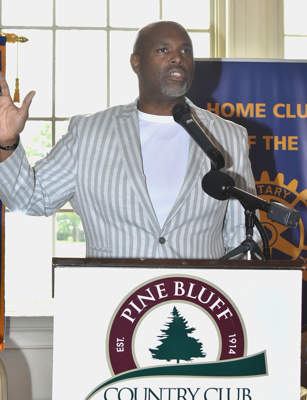 Ex-Hog Elliott talks team's future