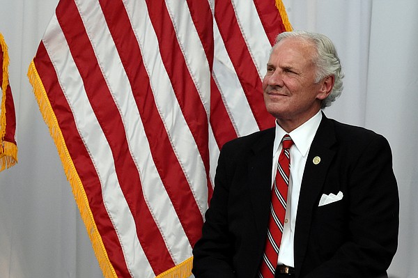 GOP governors, including Hutchinson, lend support to Mississippi anti ...