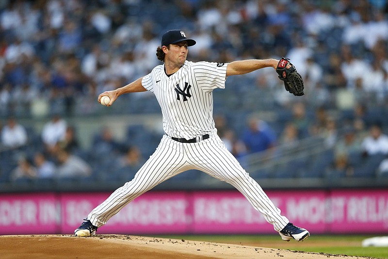 Cole strikes out 9, Gallo homers, Yankees beat Angels 2-1
