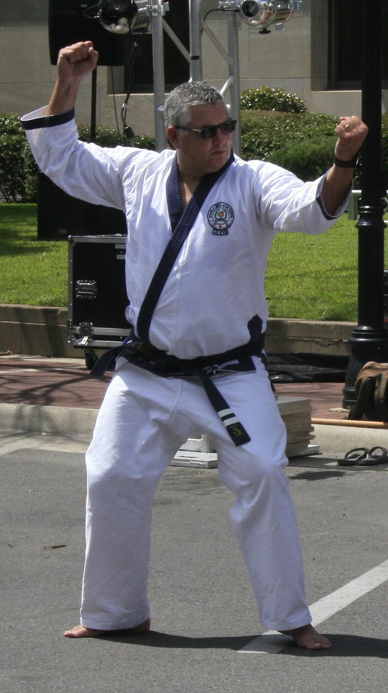 Vaccine advocate: Chad Mosby | El Dorado News