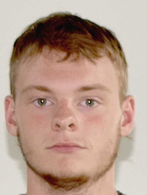 A tale of two wolves: Identical twins relish playing football together ...