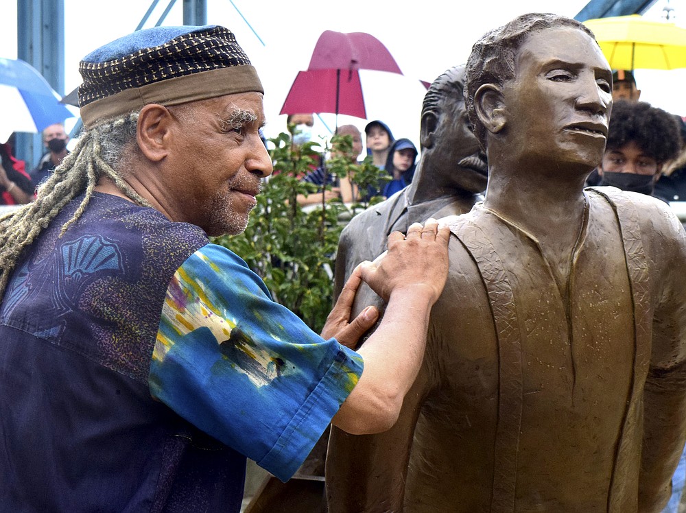 Memorial for man lynched 115 years ago unveiled in Tennessee