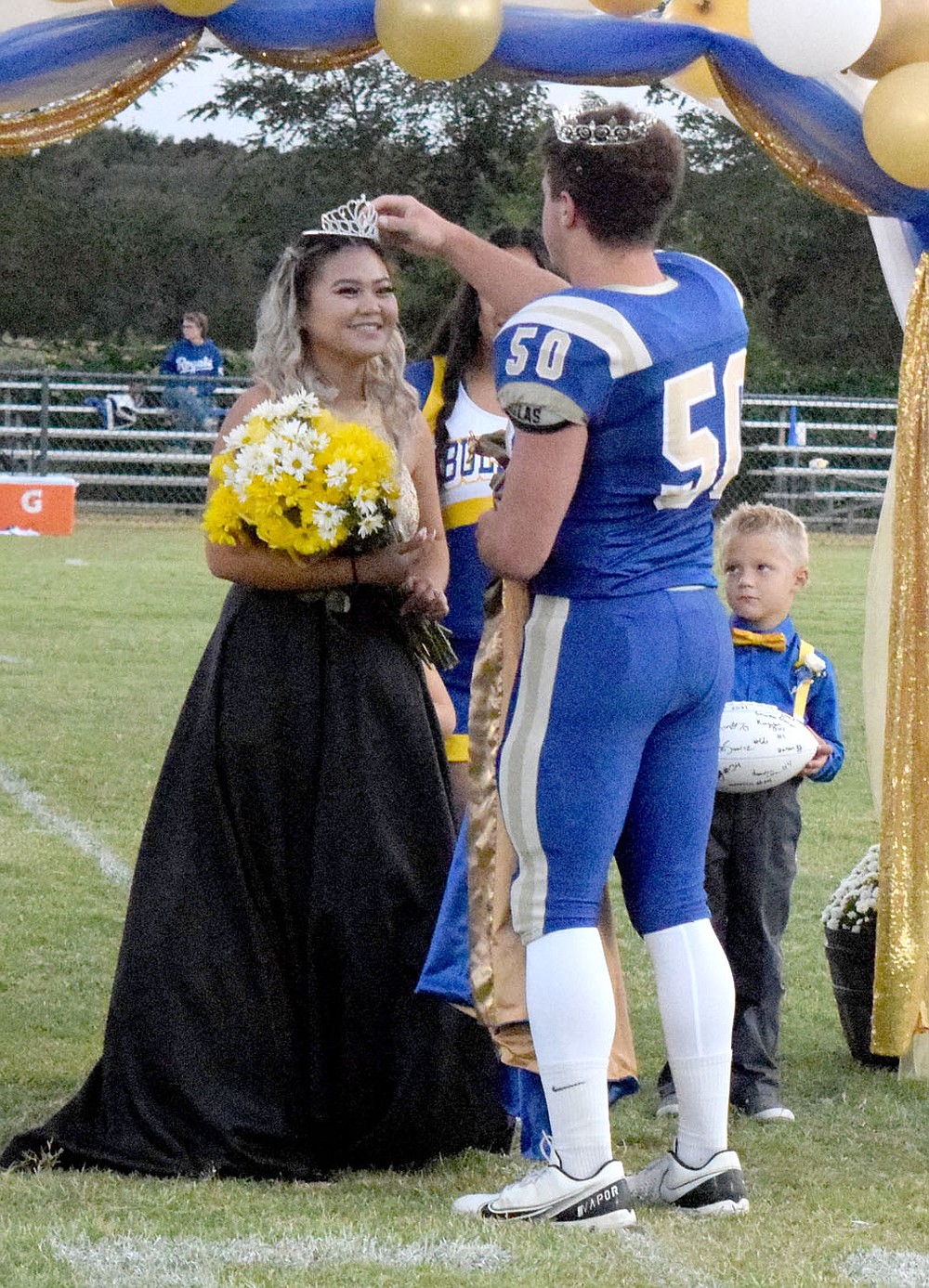 Lee, Harrington named Decatur homecoming royalty