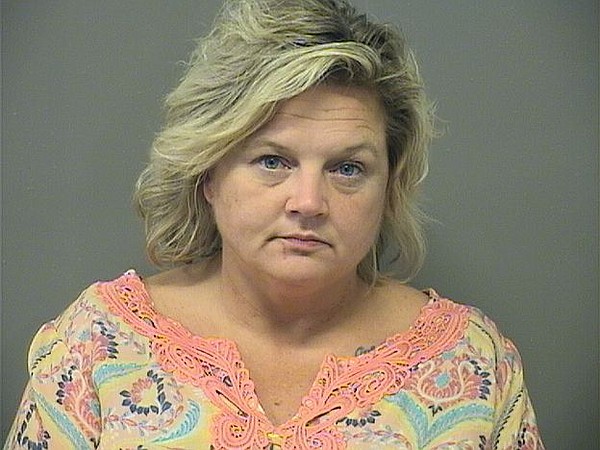 Woman allegedly attacks daughter's boyfriend | Hot Springs Sentinel Record