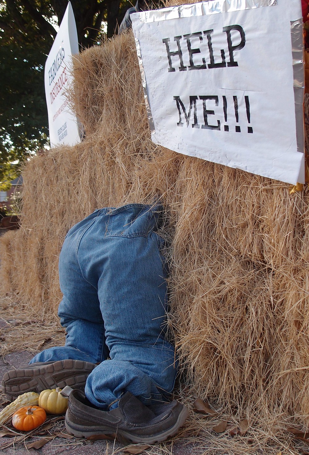 Scarecrows having a hay-day in Atlanta