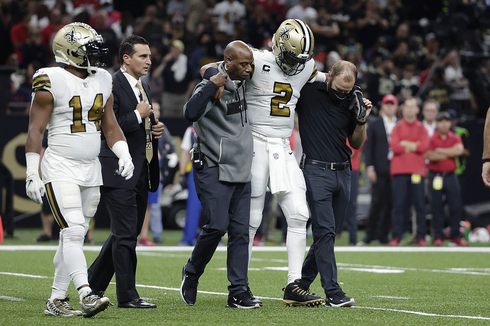 Saints QB Winston's season over because of major knee injury