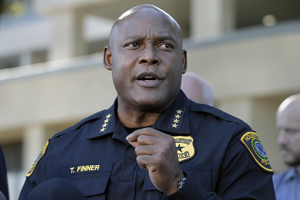 Mourning starts as Houston officials probe concert deaths