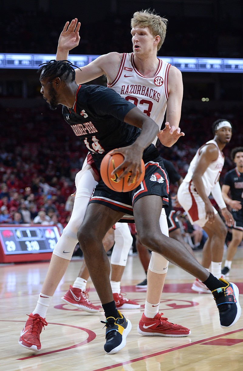 Vanover returns to lineup, gives Hogs spark | Hot Springs Sentinel Record