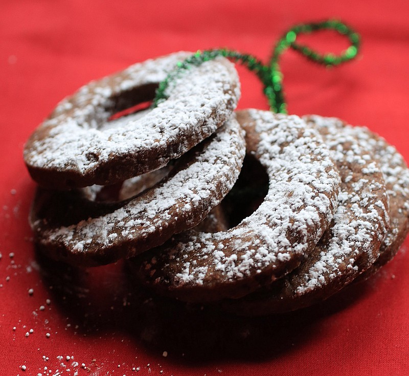 12 Days of Christmas Cookies: Double Chocolate Shortbread Rings ...