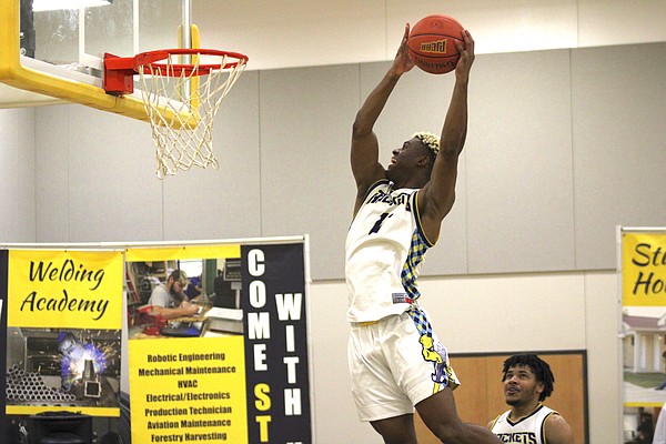 SAU Tech's basketball teams off to hot start | Camden News