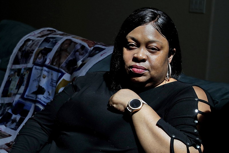 City to pay $5M to kin of man killed in police custody | Northwest ...
