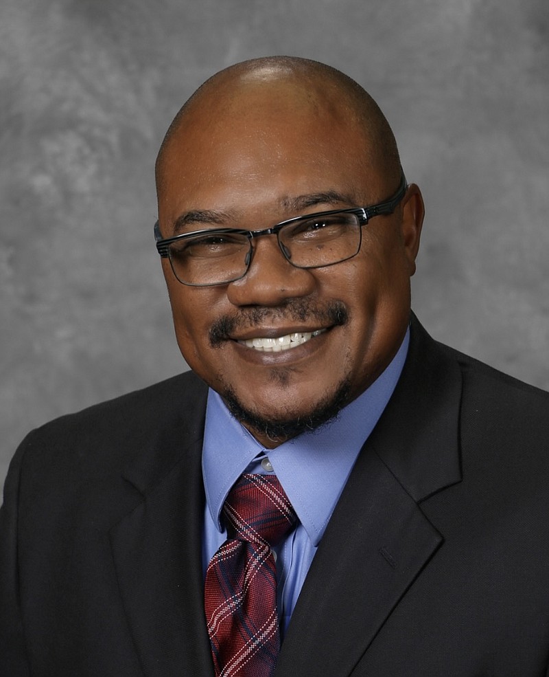 Texarkana school district holds meet and greet for new middle school ...