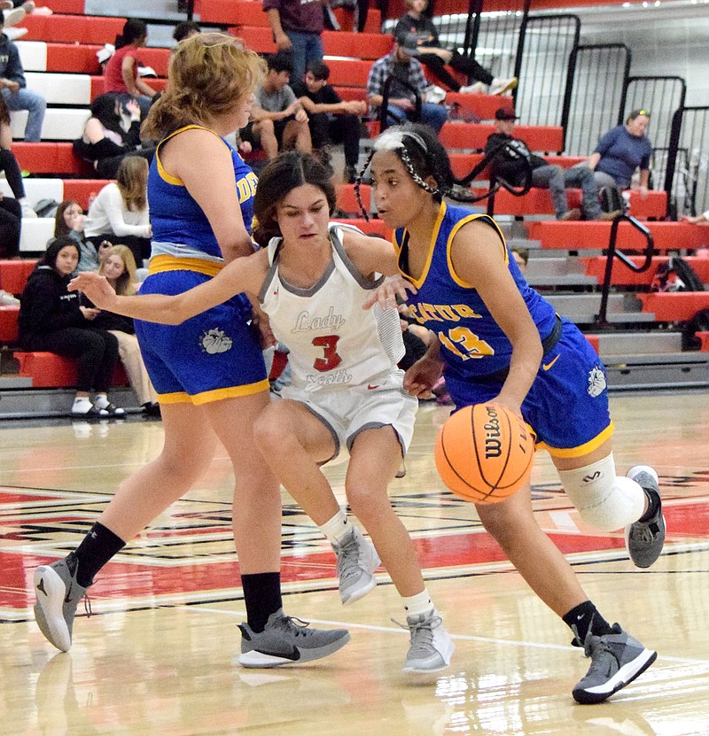 Lady Highlanders down Lady Dogs in conference contest | Westside Eagle ...