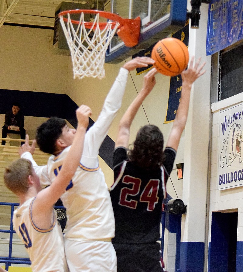 Bulldogs suffer losses at home and away | Westside Eagle Observer