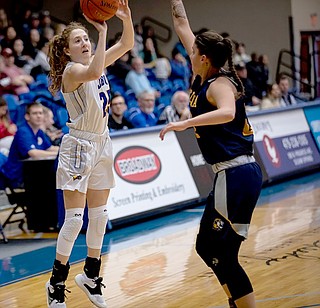 JBU women drill 19 treys in blowout win | The Herald Leader
