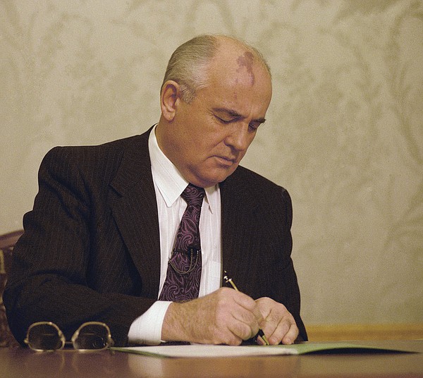 Gorbachev's resignation 30 years ago marked the end of USSR | Texarkana ...