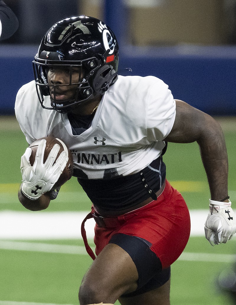 Bearcats RB Jerome Ford sheds 'the Alabama transfer' label | Texarkana ...