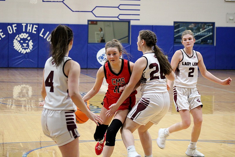 Lady Eagles pull out win over Lady Lions | Hot Springs Sentinel Record