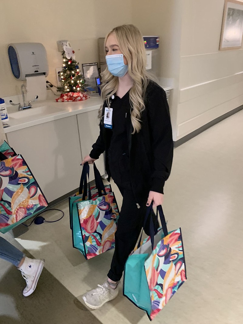 Northwest Arkansas students donate to Mercy NICU families in Rogers ...