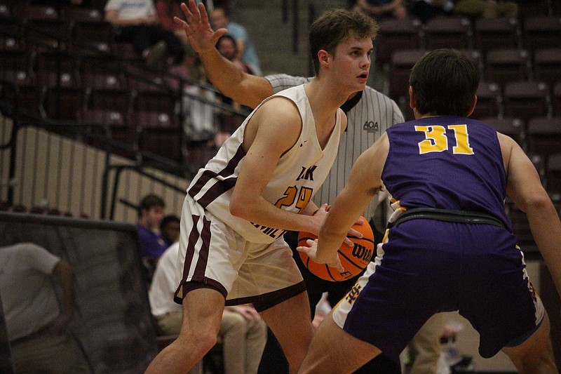 Wolves overcome slow start, beat Catholic comfortably | Hot Springs ...