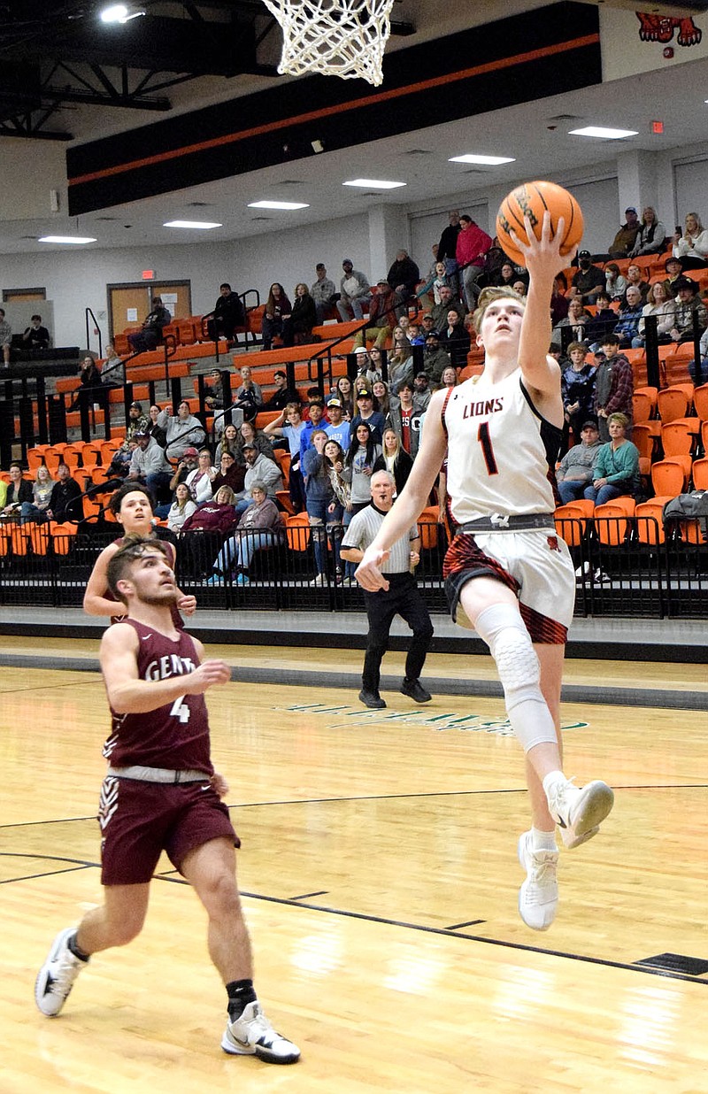 Lions take homecoming victory over Pioneers | Westside Eagle Observer