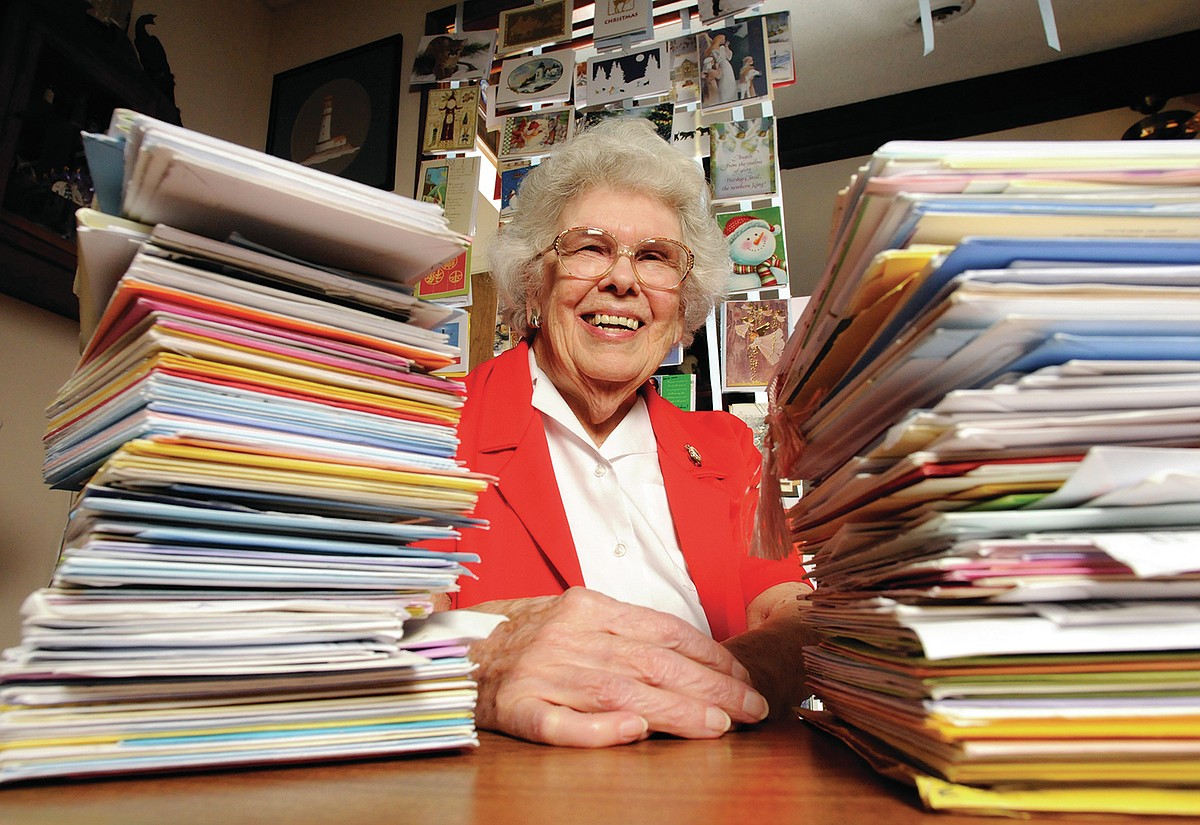 'Coast Guard Lady' Lois Bouton of Rogers dies at 102 | Northwest ...