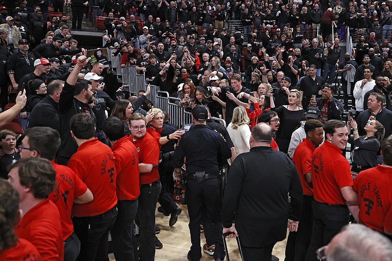 No. 14 Texas Tech beat No. 23 Texas in Beard's return | Hot Springs ...