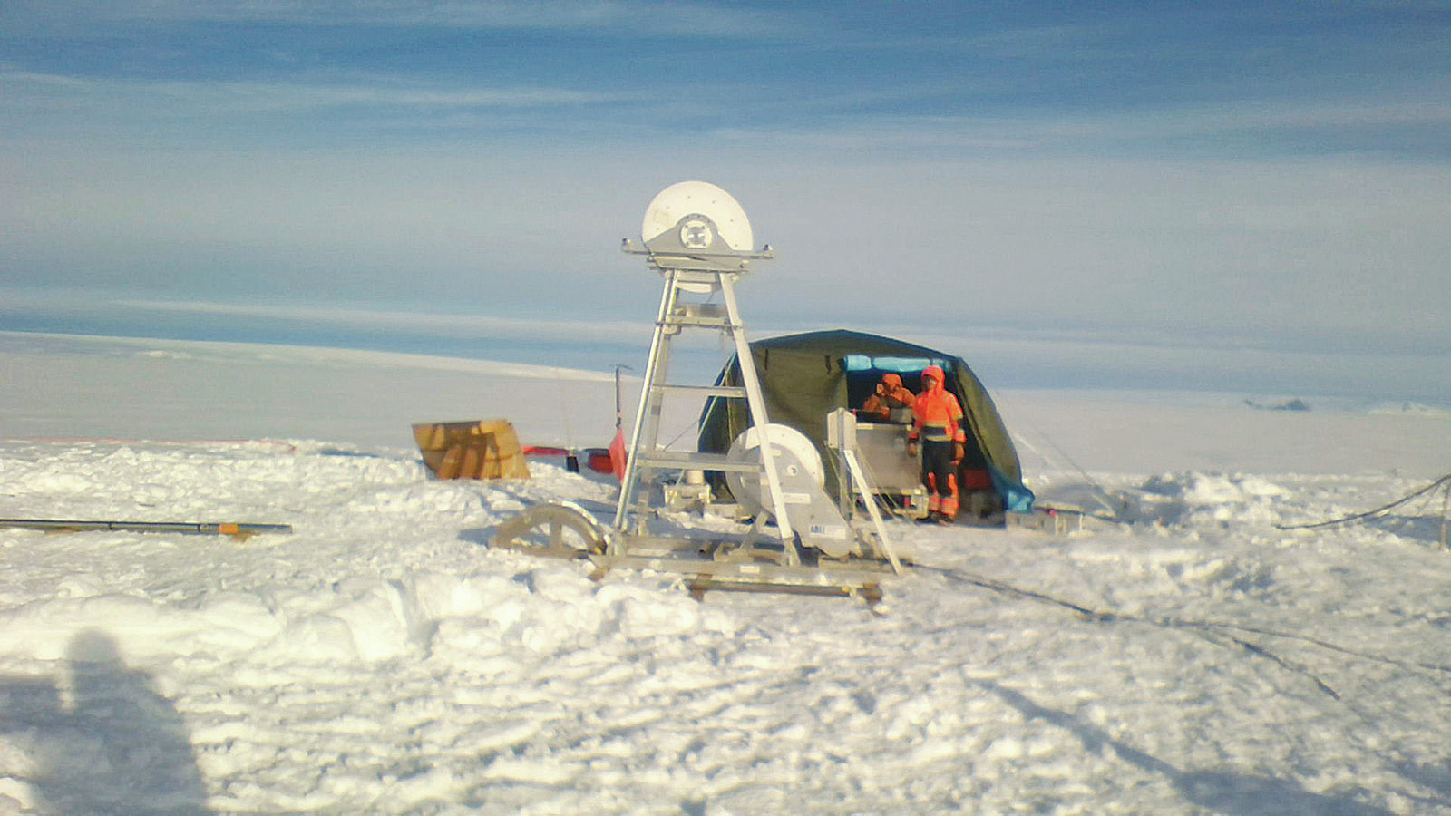 Giant iceberg blocks scientists' study of 'Doomsday Glacier' in ...