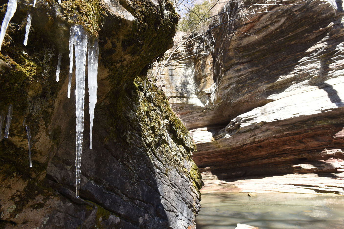 Lost valley of ice: Conditions add up for wintry show | Northwest ...
