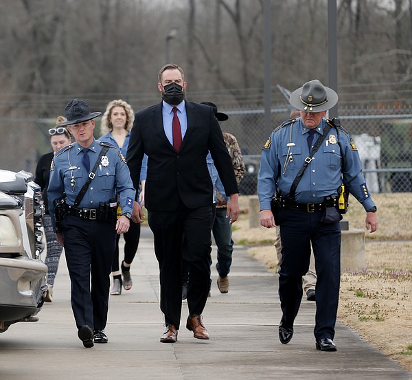 Jury trial begins for Arkansas deputy in teen’s fatal shooting | Hot ...