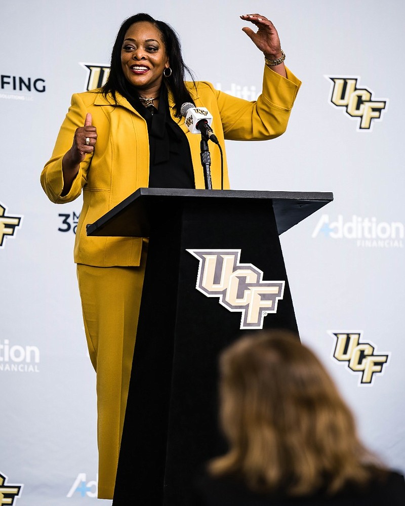Former Waldo player, Sytia Messer, is new head coach at Central Florida ...