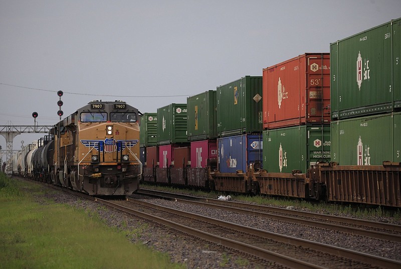 Coal-toting lifts rail line profits | The Arkansas Democrat-Gazette ...