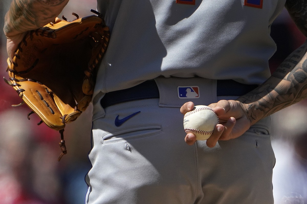 Frustrated Mets buzz Arenado, brawl with Cards | The Arkansas Democrat ...