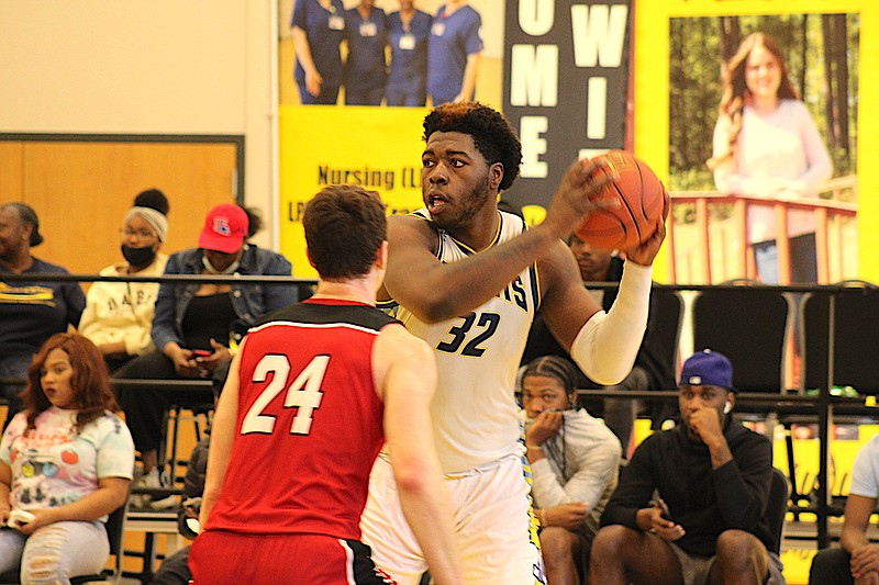 SAU Tech center Treyon Johnson commits to play at Jackson State ...