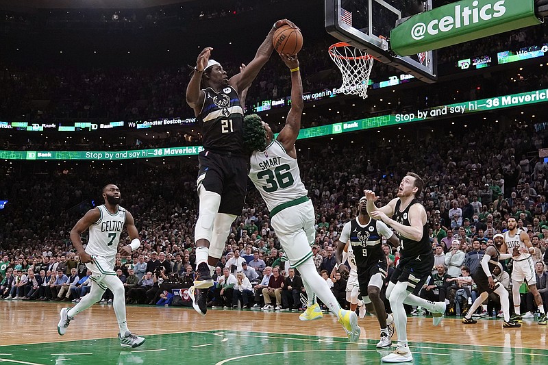 Clutch Bucks: Portis putback key in Milwaukee win | The Arkansas ...