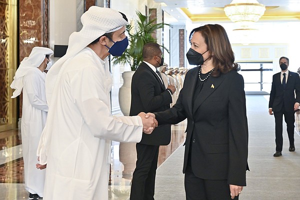 Harris-led delegation visits UAE